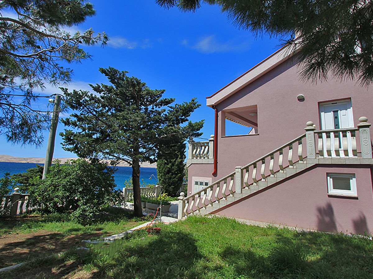 Apartment Baricevic with pool - top 4 - on the beach (up to 8 people ...
